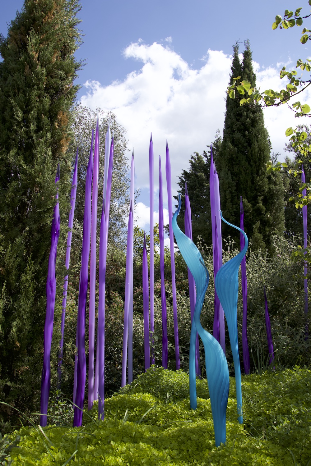 The Glass Art of Dale Chihuly—Royal Botanic Gardens in Kew, England ...